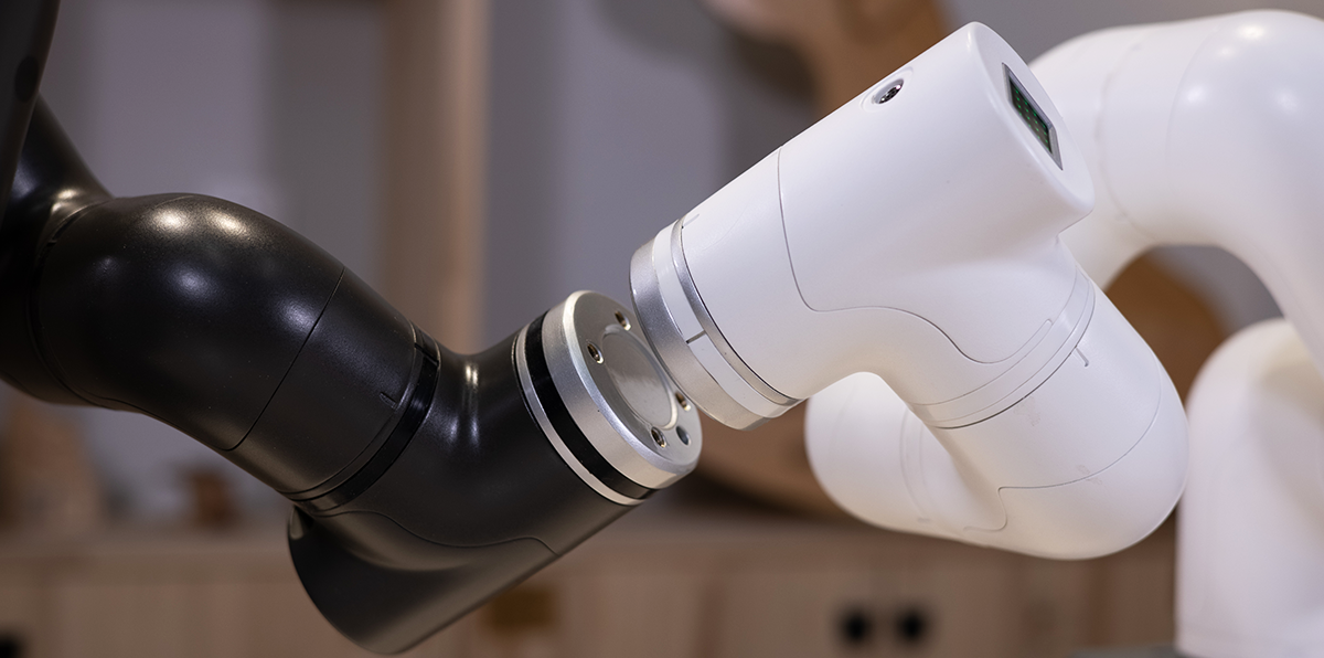 Raspberry Pi Robots: myCobot 320 Pi 6-DoF collaborative robot from Elephant Robotics